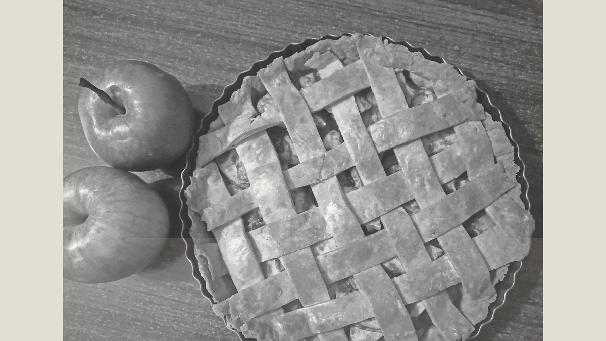 Caramel Apple Cold Brew, Bourbon Vanilla Caramel Latte, Apple Pie Shake ...